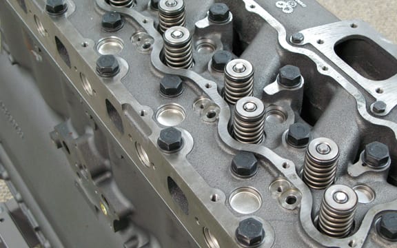 2 Easy Ways To Extend The Life Of Your Engine - American Crane ...